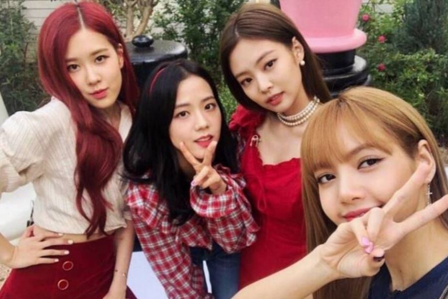 Jennie surge ruiva e fãs apontam retorno de Blackpink | Santa Portal